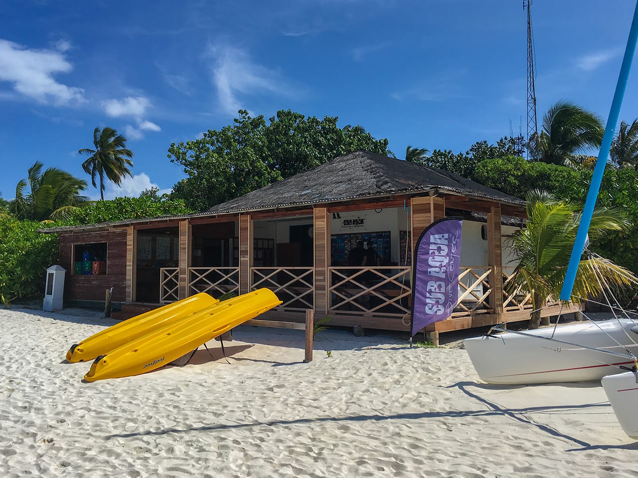 Angaga Island Resort & Spa